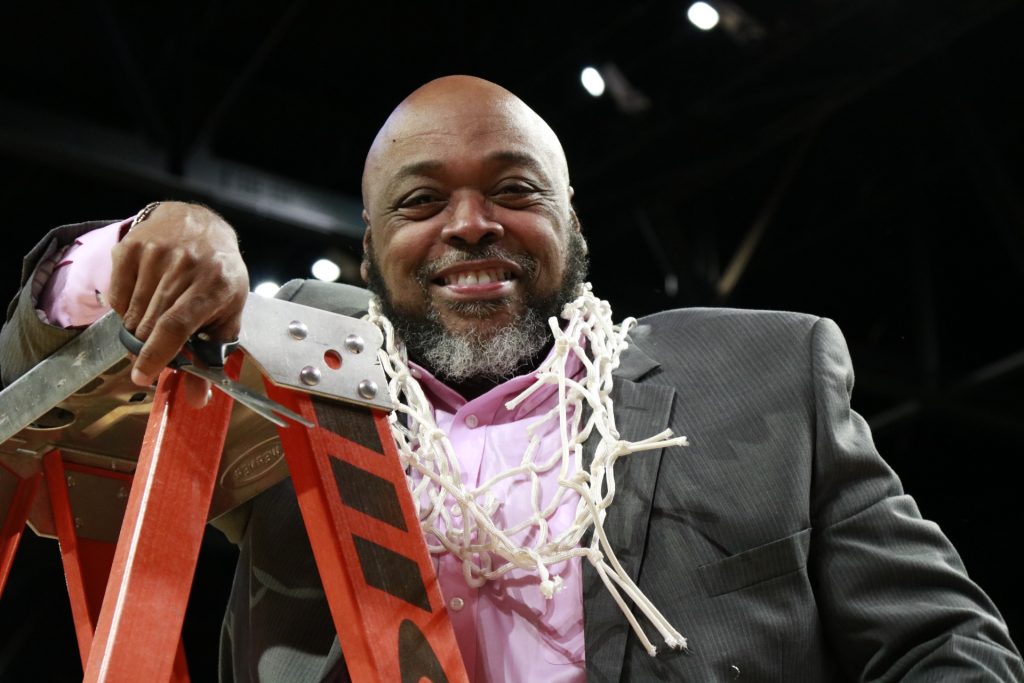 Sources: Claflin University to leave the SIAC and move to CIAA - HBCU ...