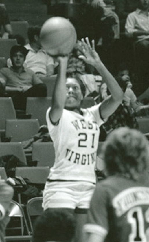 Former Howard coach Cathy Parson taking over at Central State University