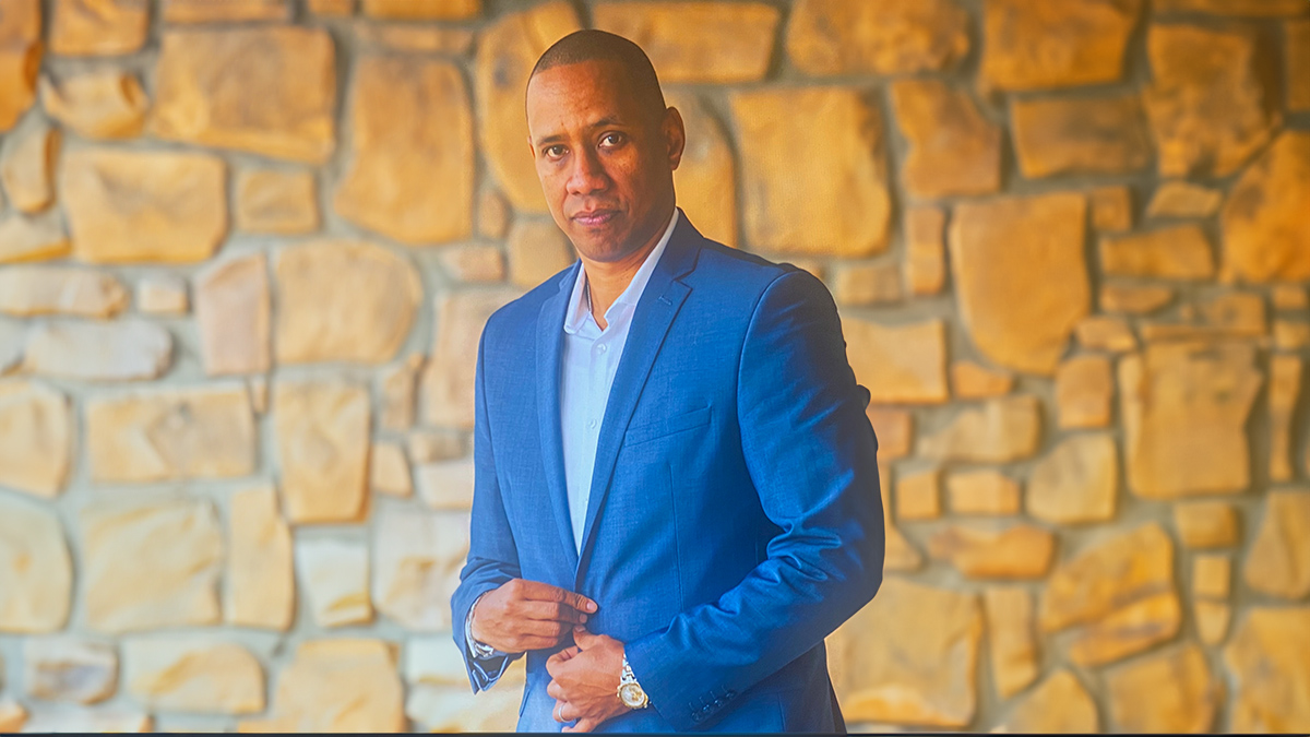 HBCU grad Steve Settle Jr. gives assists to help upgrade facilities ...