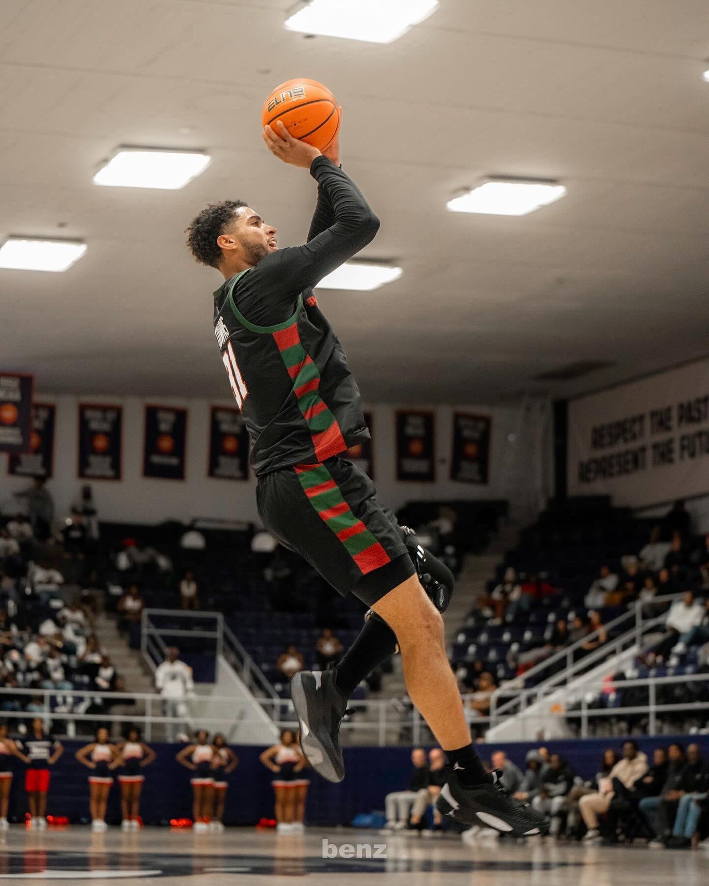 Howard MBB takes Cincinnati to overtime in a thriller at Burr Gym ...