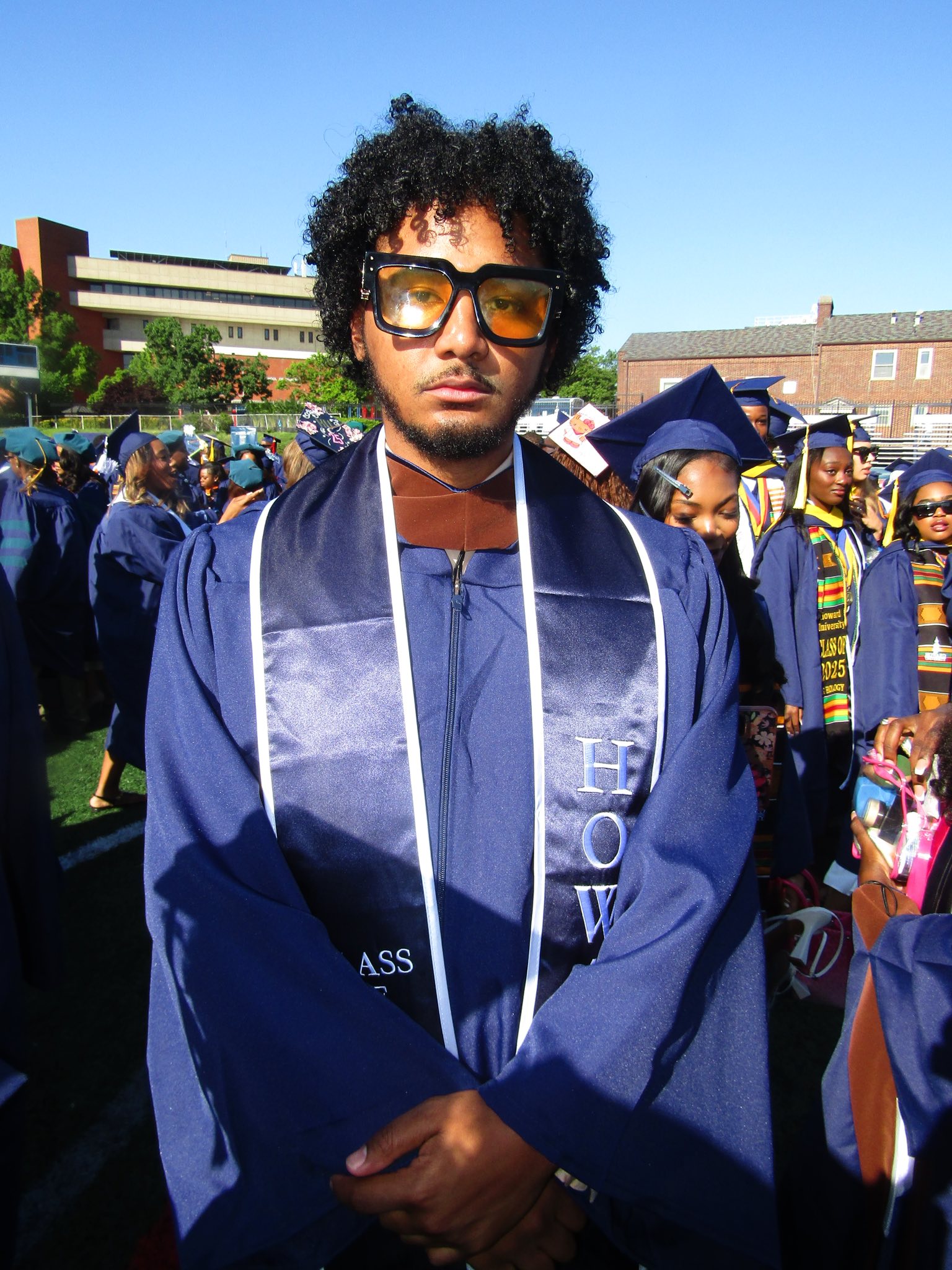 R&B icon stuns at son's HBCU graduation - HBCU Gameday