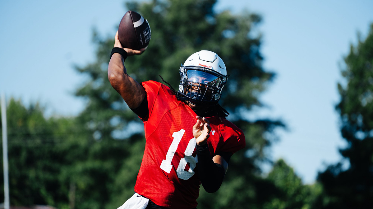 Jackson State has a quarterback battle raging in camp - HBCU Gameday