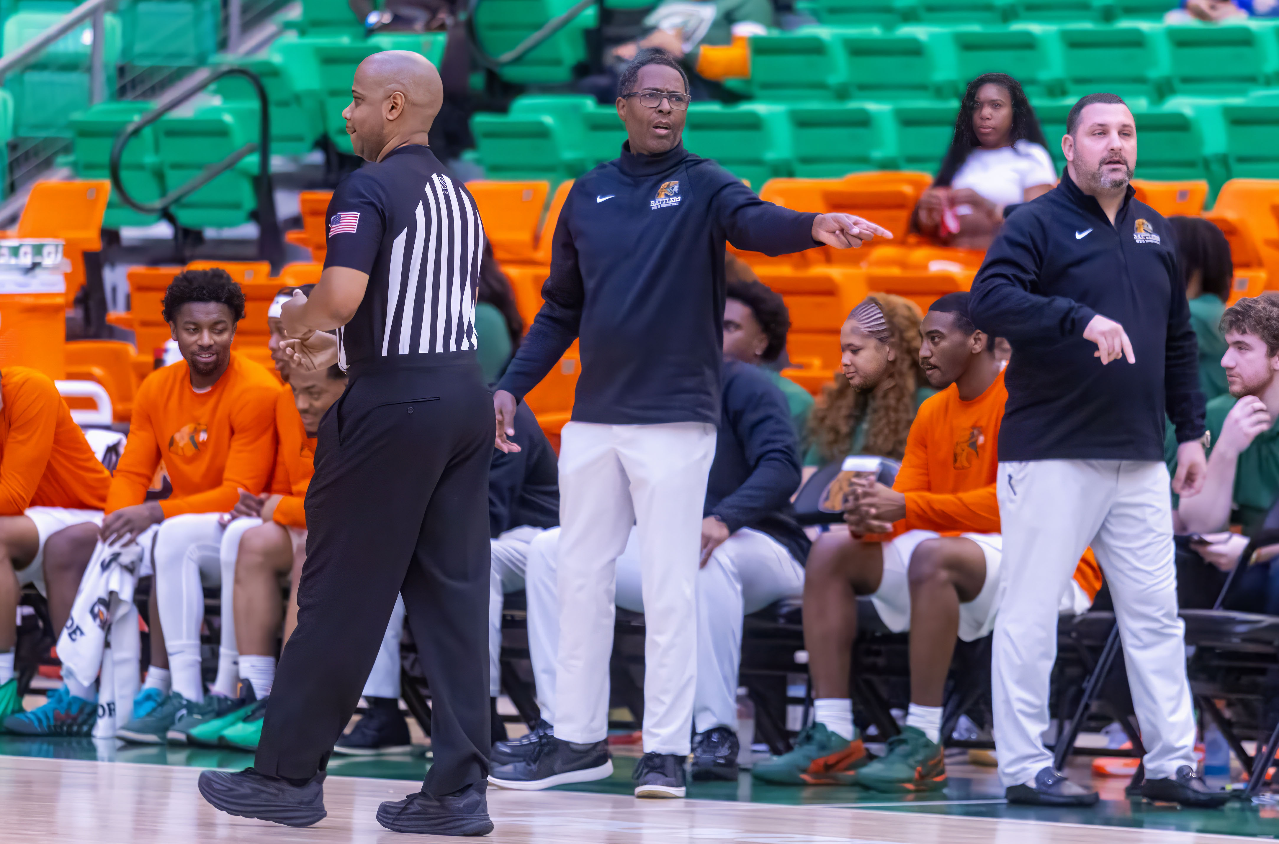 Charlie Ward Leads FAMU to Skid-Snapping Home Win - HBCU Gameday