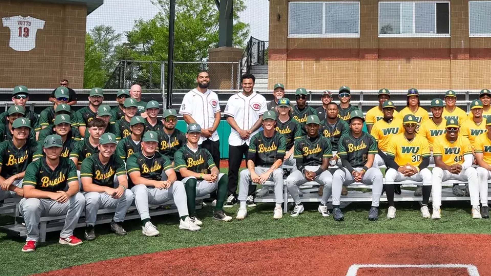 MLB stars hang out with HBCU baseball players - HBCU Gameday